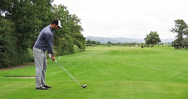 Brean Golf Club Attraction close to Warren Farm Holiday Centre